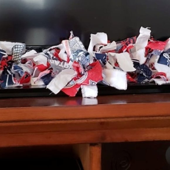 NFL | Holiday | Nfl Christmas Garland Holiday 8 Foot Handmade Christmas ...